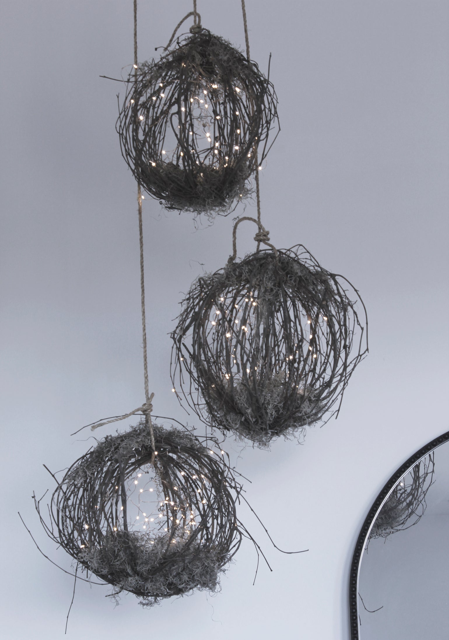 Hand-Made Grapevine Mystical Spheres – hatchandcloak